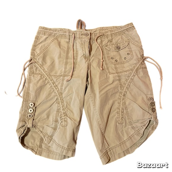 NOBO | Shorts | Nobo Womens Khaki Cargo 9s Shorts Front Back Laced ...